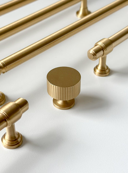 Carpentry Fittings & Hardware. – roomable + studios